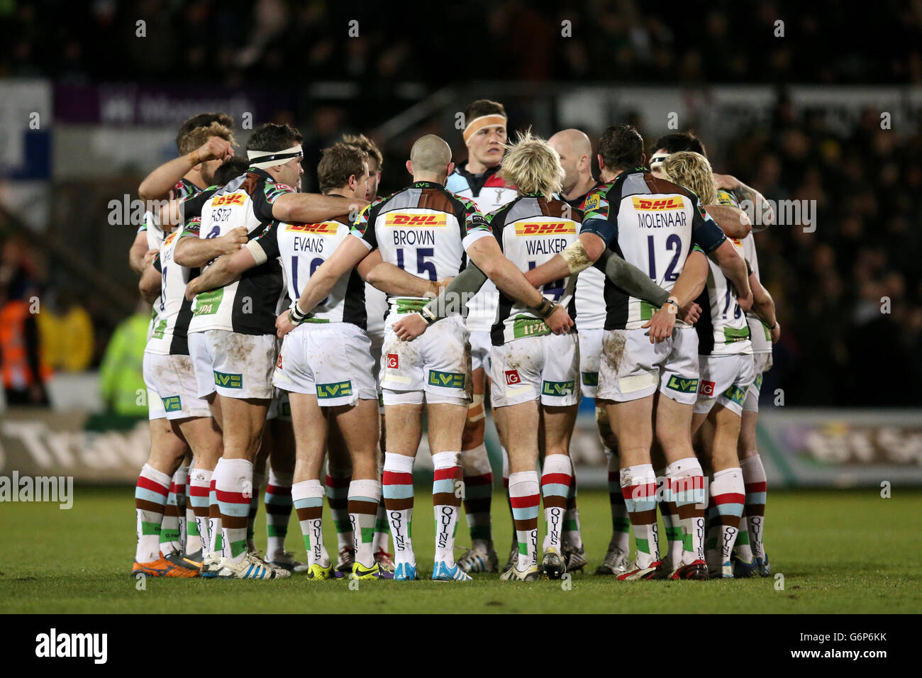 Harlequins rugby team hi-res stock photography and images - Alamy