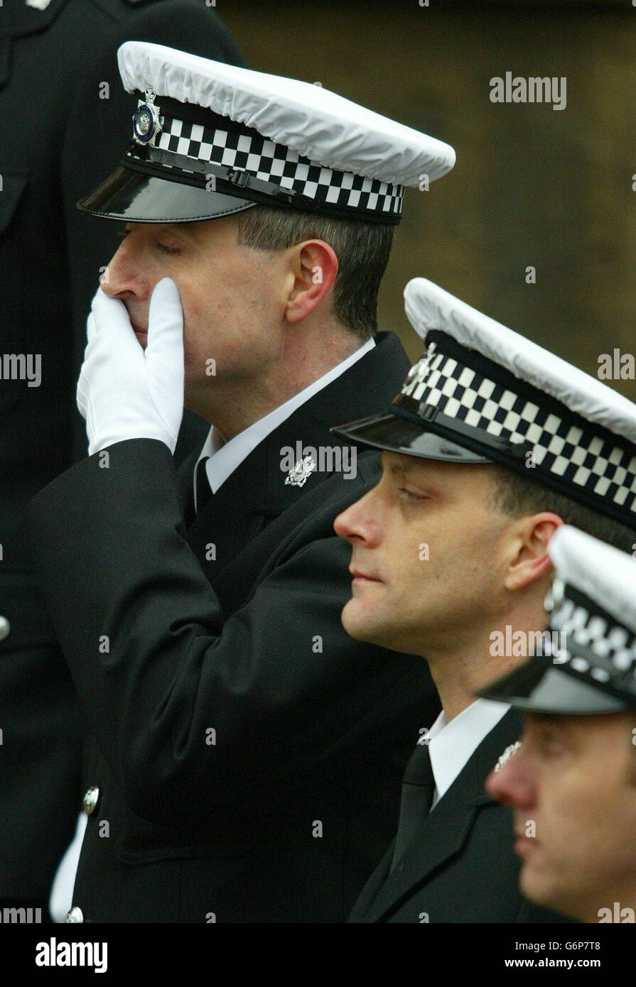 Attending the funeral of colleague pc ian broadhurst hi-res stock ...