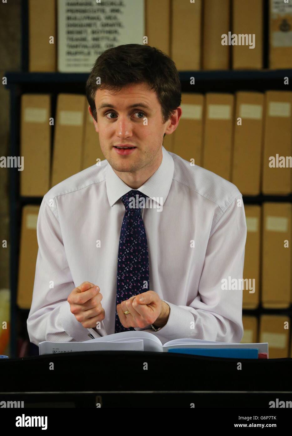 First Girls Cathedral Choir High Resolution Stock Photography and ...