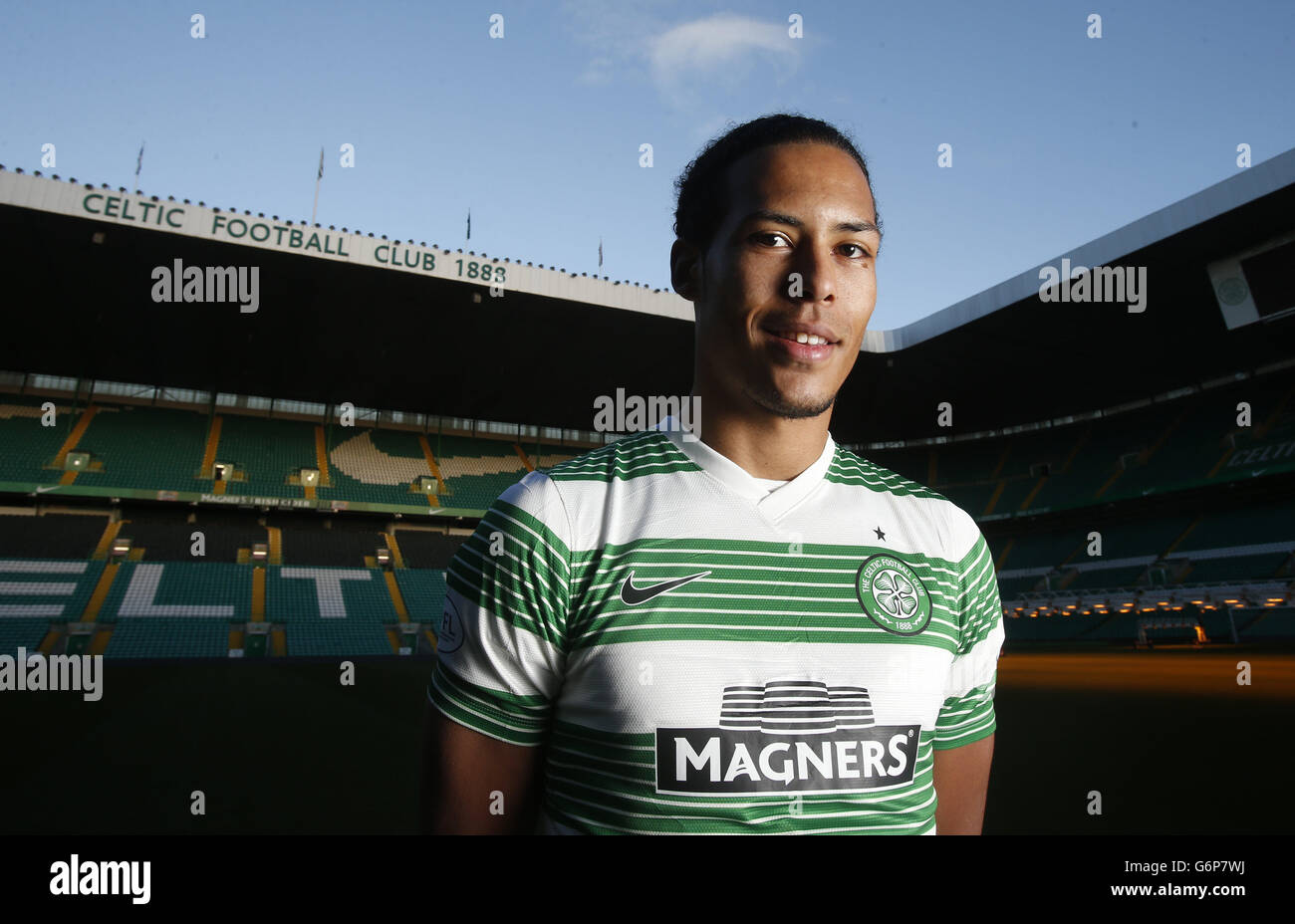 Celtic park virgil van dijk hi-res stock photography and images - Alamy