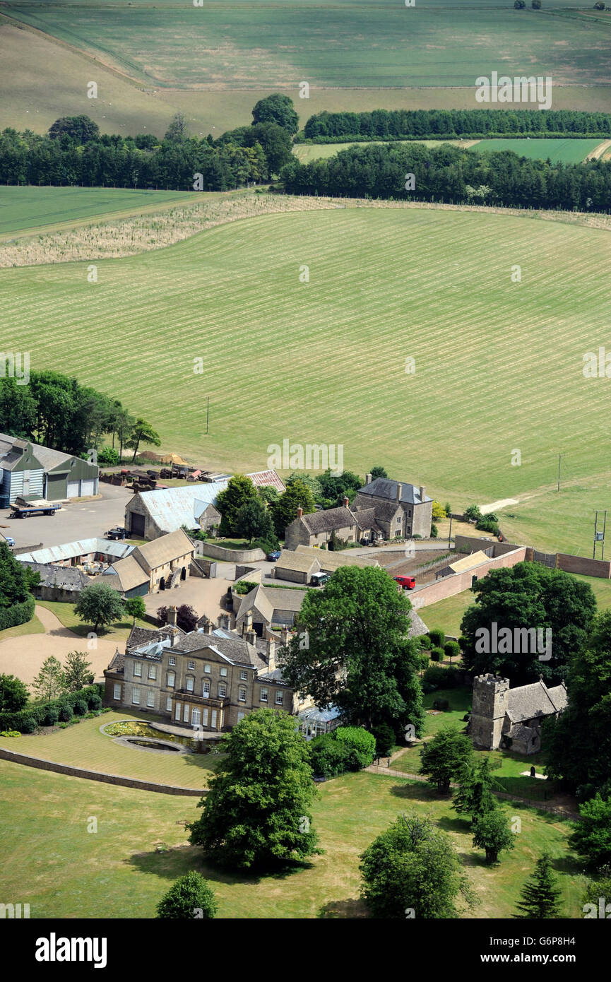 Aerial view cotswold mansion hi-res stock photography and images - Alamy