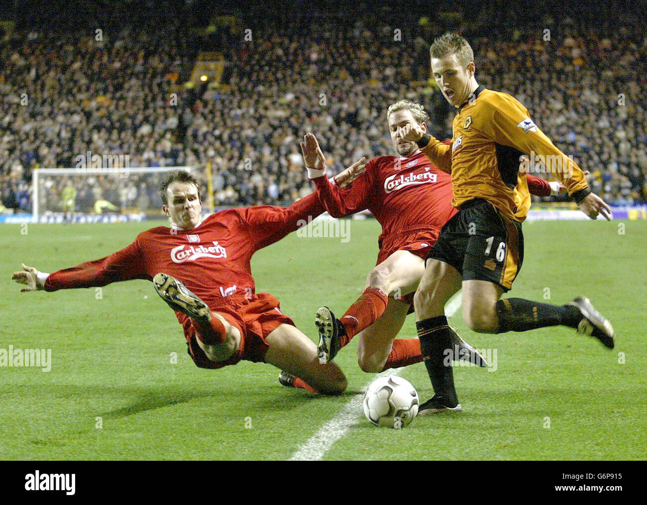 Wolverhampton Wanderers' Kenny Miller (right) who scored the equaliser ...
