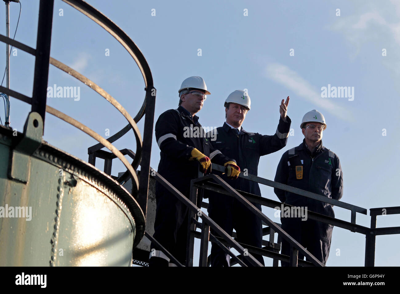 Cameron visits shale drilling plant Stock Photo - Alamy