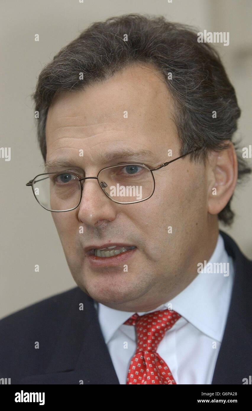 Lord Goldsmith Qc High Resolution Stock Photography and Images - Alamy