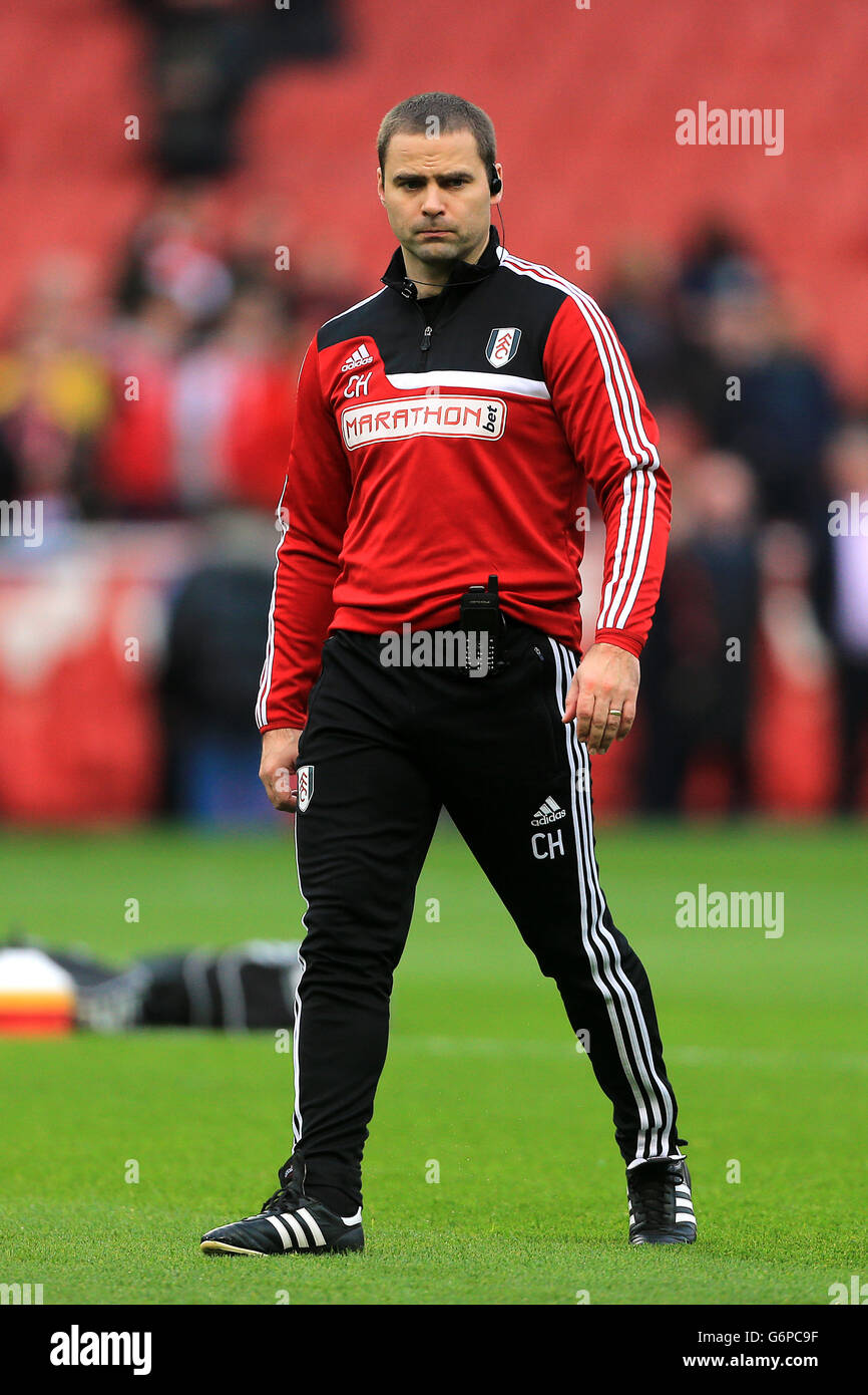 Arsenal physiotherapist hi-res stock photography and images - Alamy