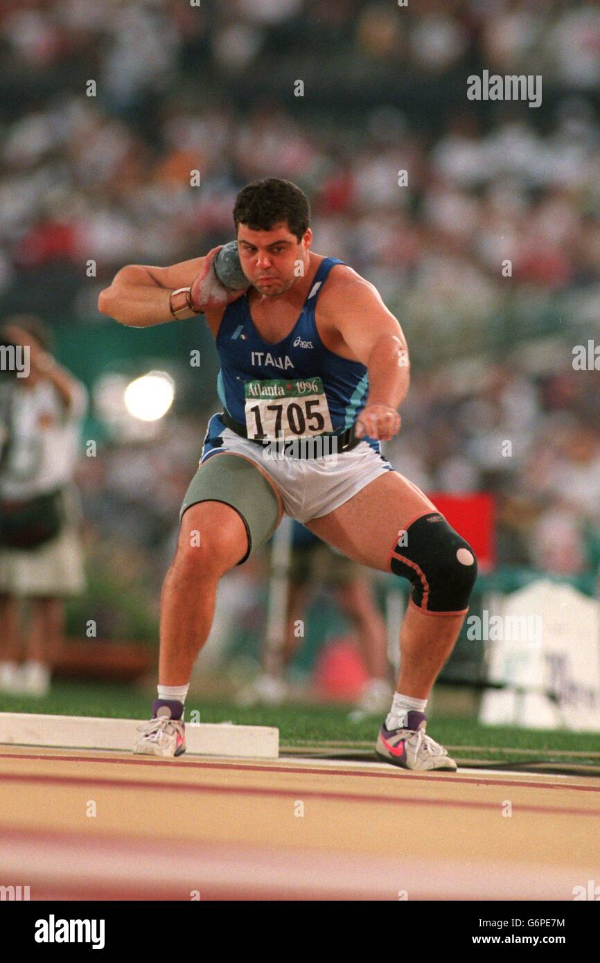 Shotput hi-res stock photography and images - Alamy