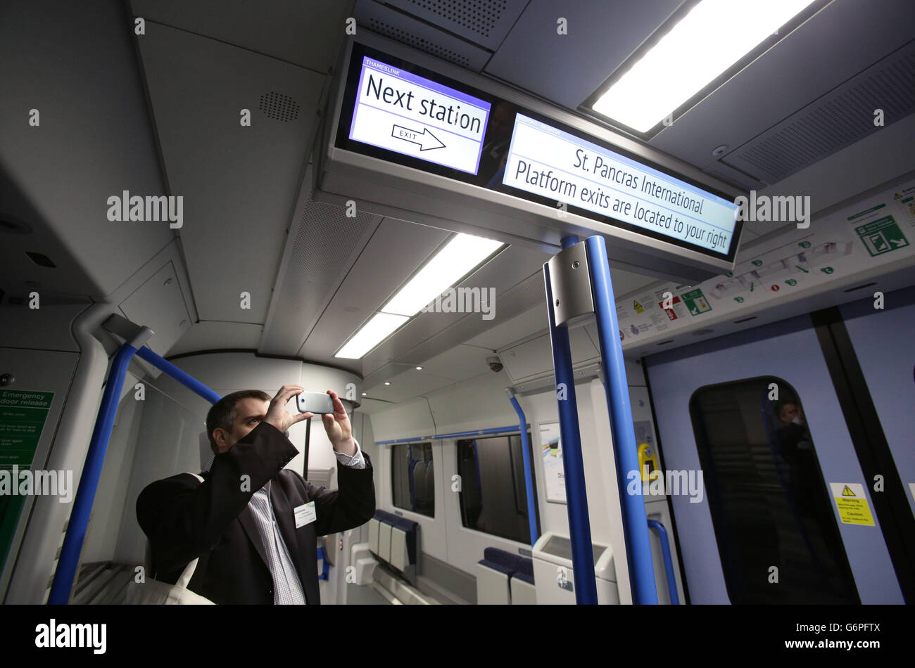 Bn thameslink programme hi-res stock photography and images - Alamy