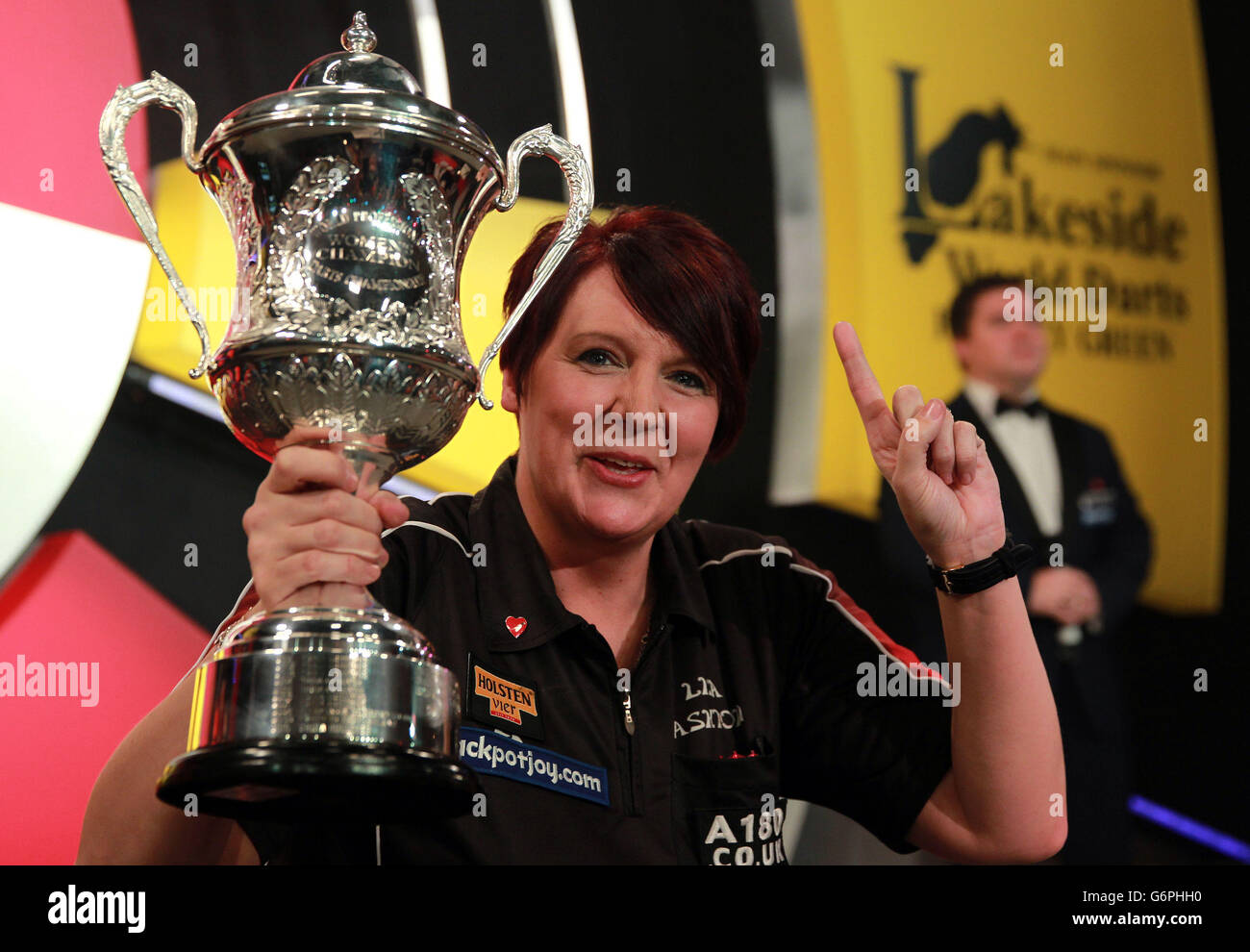 Lisa ashton bdo world professional darts championships lakeside complex ...