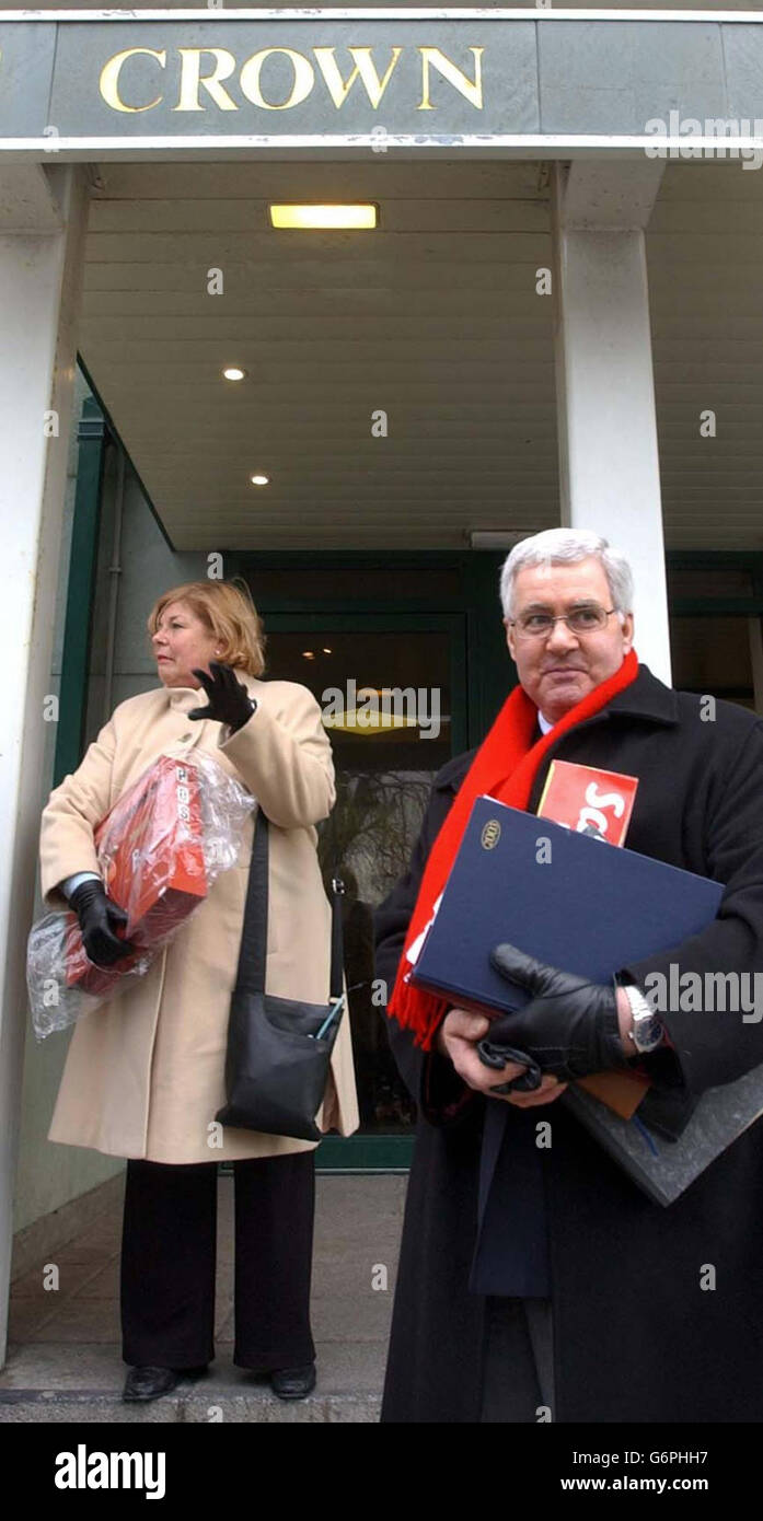 Gordon and Susan Musselwhite arrive at Plymouth County Court, where ...