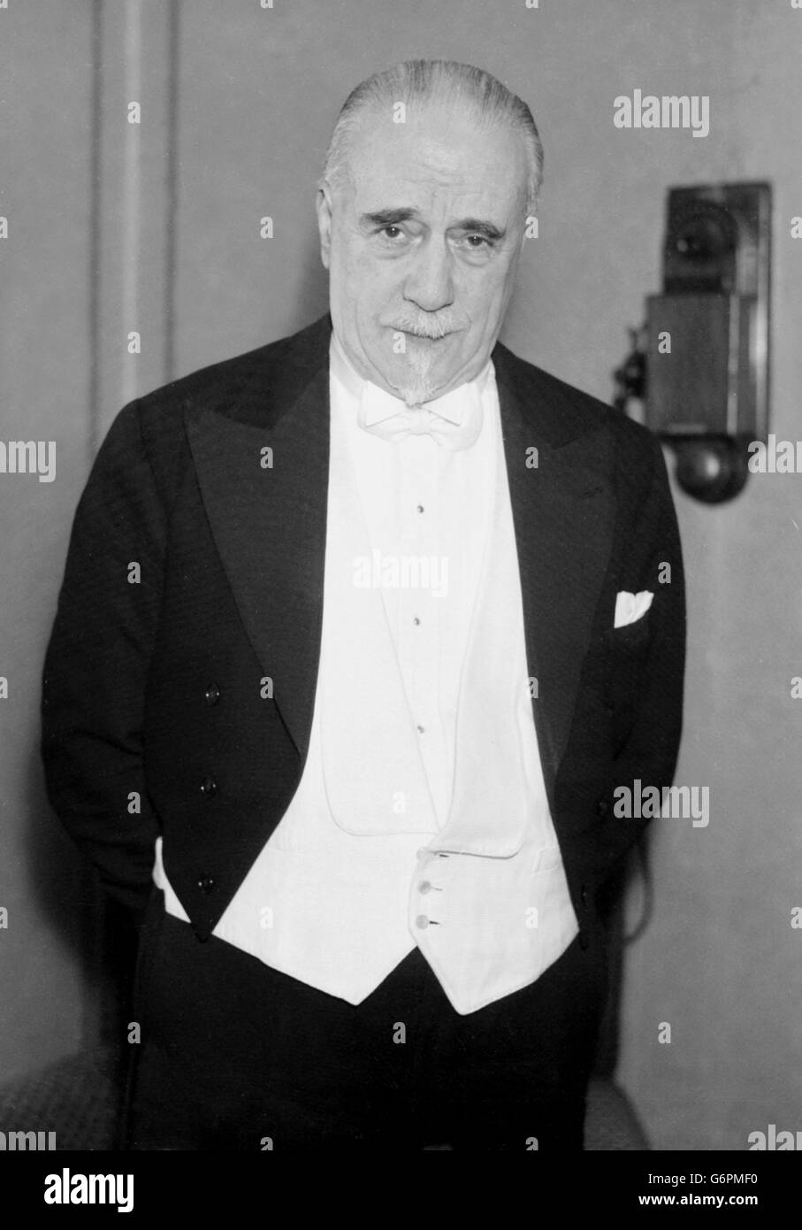 A new picture, taken in Leicester, of Sir Thomas Beecham the famous ...