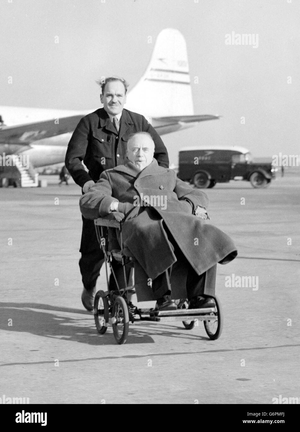 Sir thomas beecham hi-res stock photography and images - Alamy