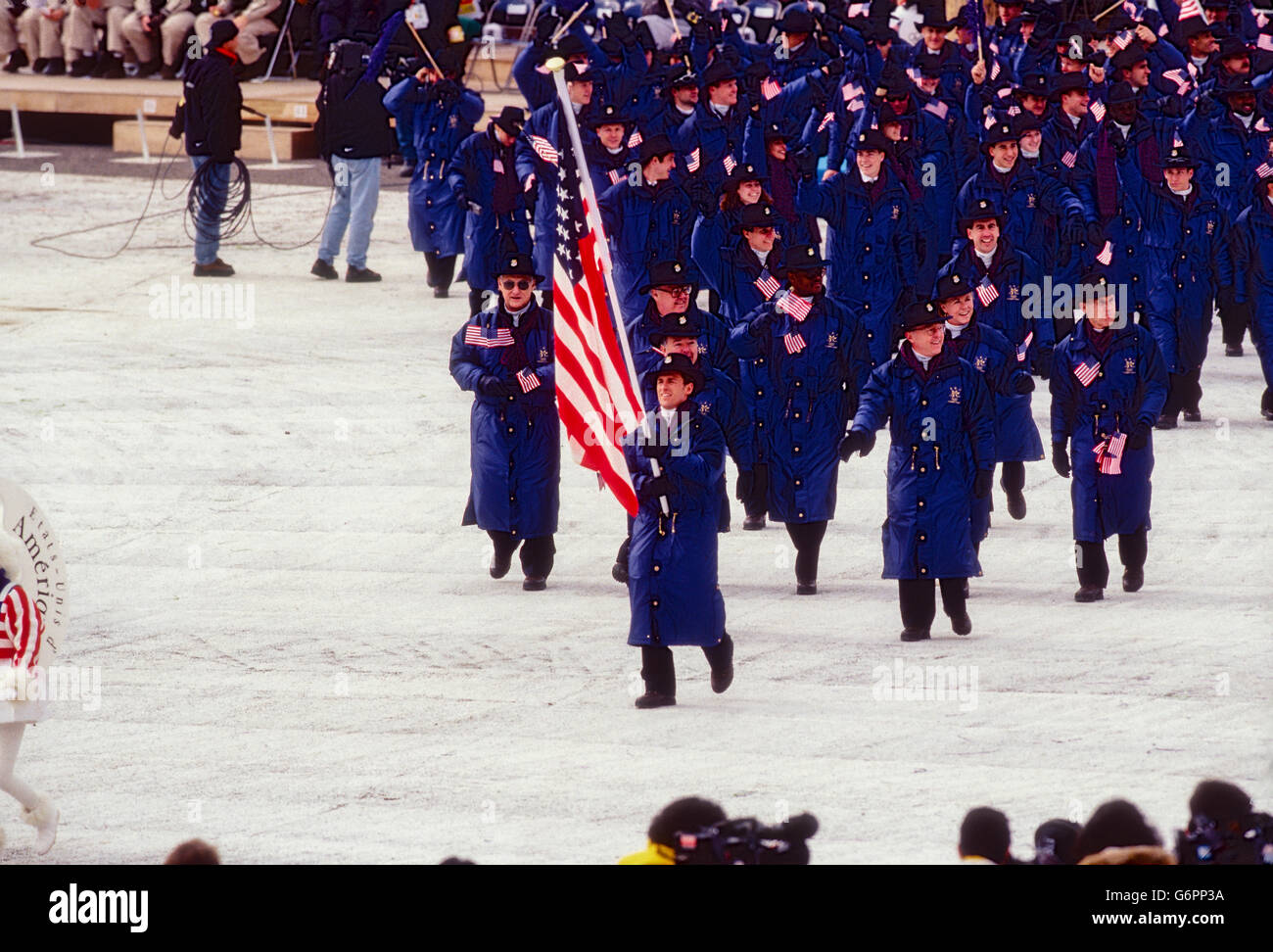 Eric Flaim, Flag bearer leads Team USA marching in the Opening ...