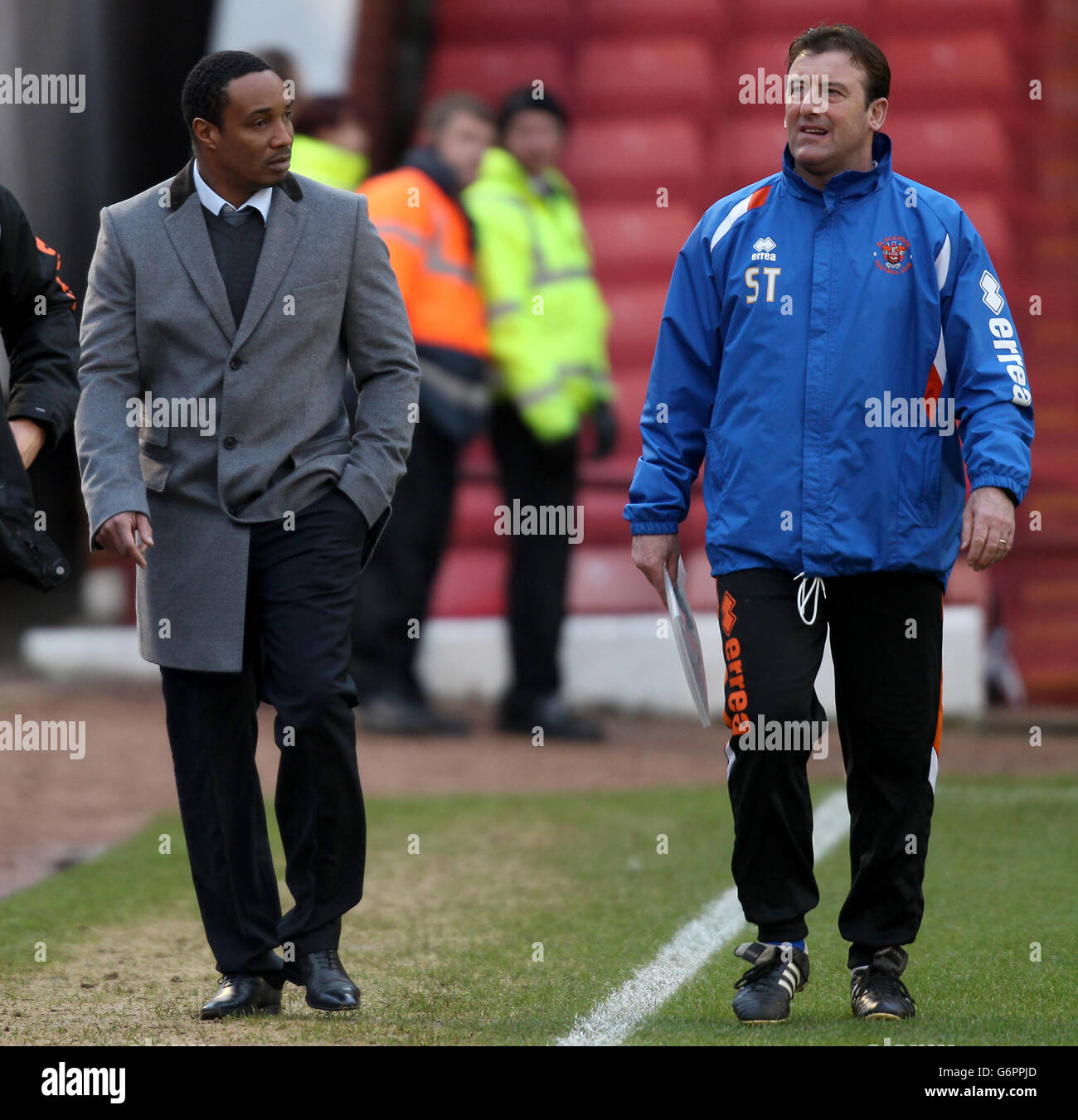 Blackpool manager paul ince and steve thompson right hi-res stock ...