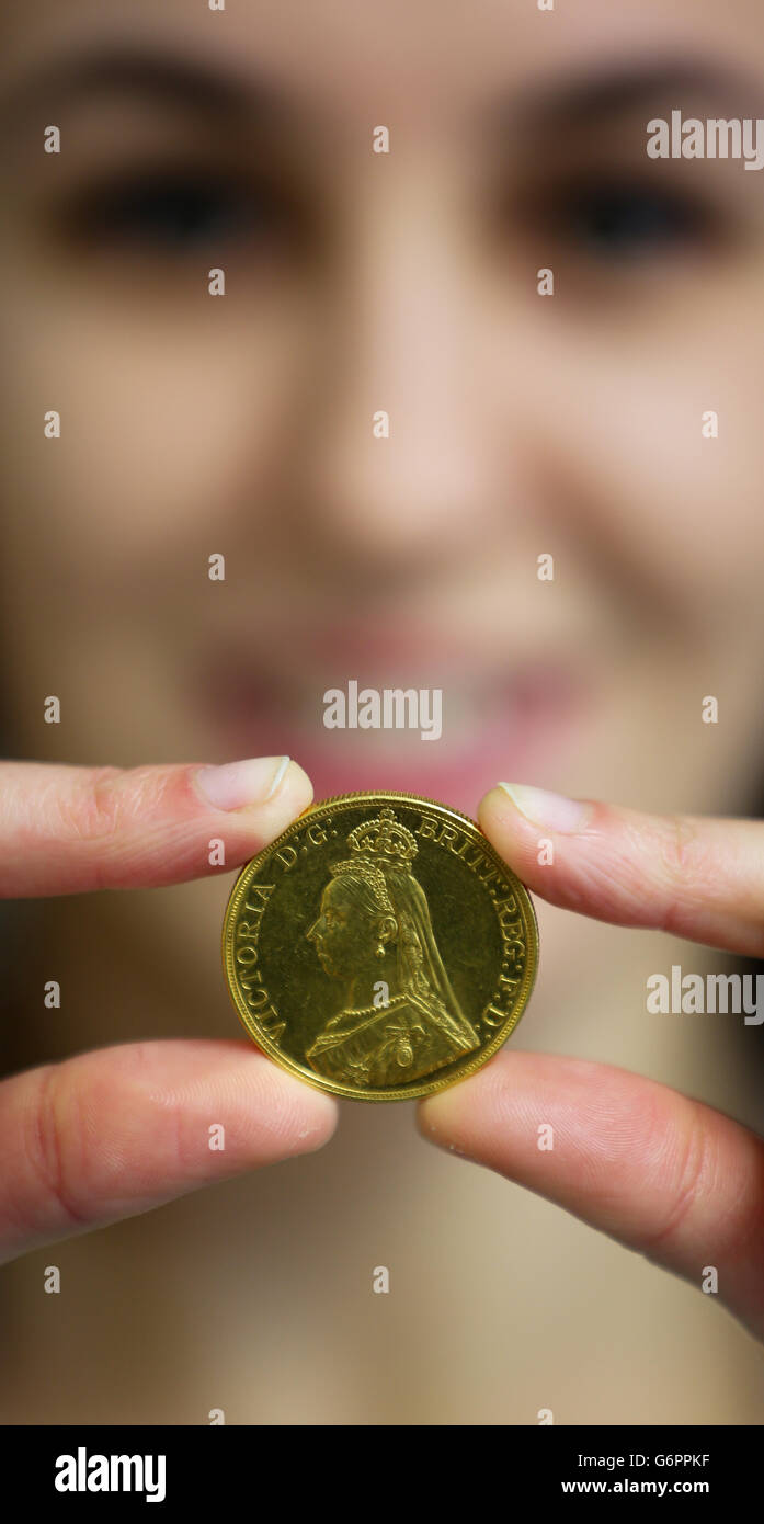 Coin collection auctioned hi-res stock photography and images - Alamy