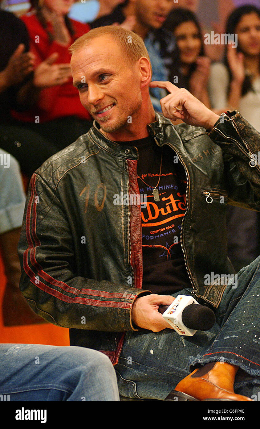 Luke Goss MTV-TRL Stock Photo - Alamy