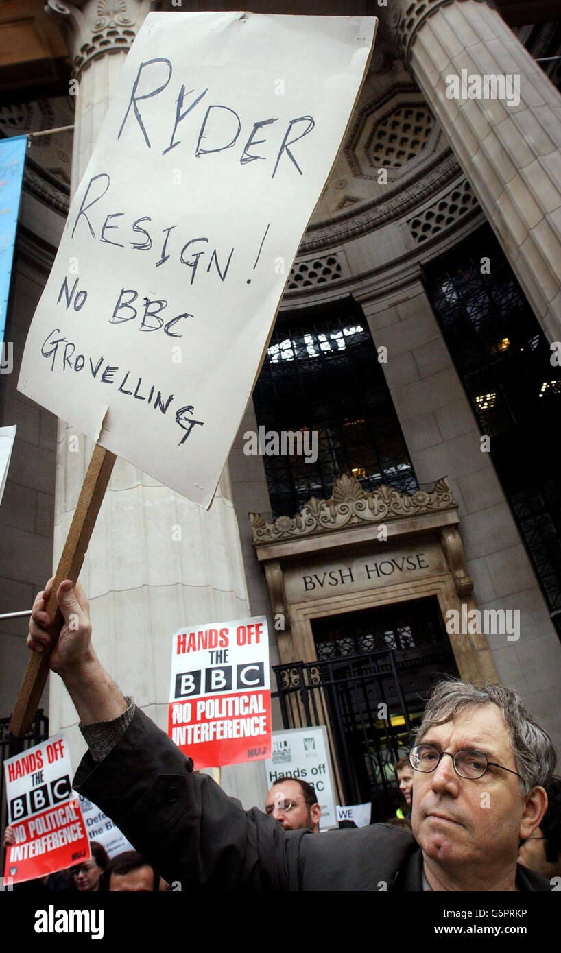BBC employees demo Stock Photo - Alamy