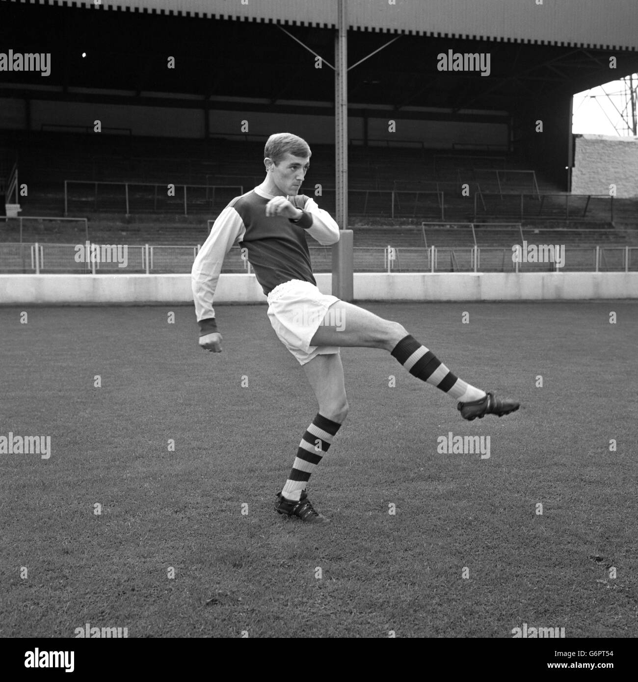Soccer burnley fc photocall turf moor hi-res stock photography and ...