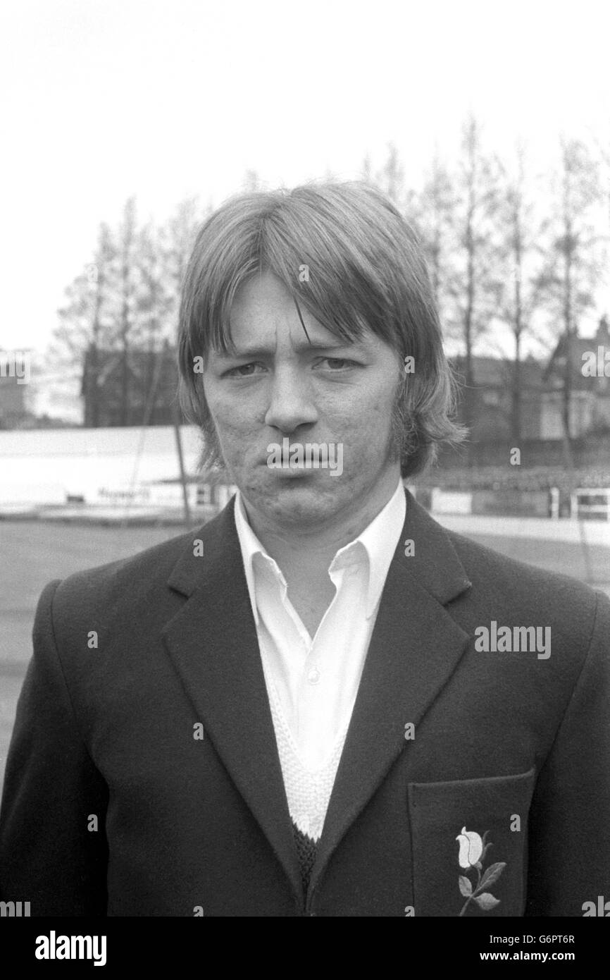 Yorkshire cricketer graham stevenson hi-res stock photography and ...