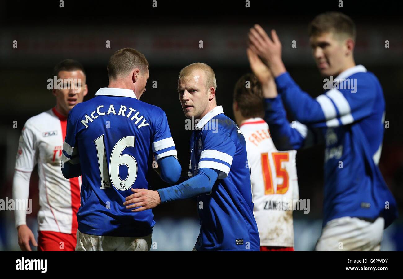 Everton's Steven Naismith (centre) after the final whistle Stock Photo ...