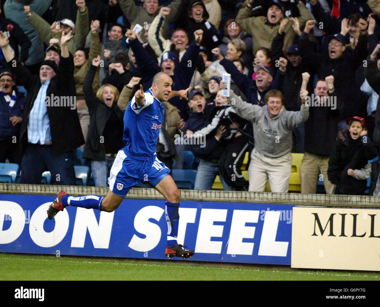 MILLWALL V BURNLEY Stock Photo - Alamy