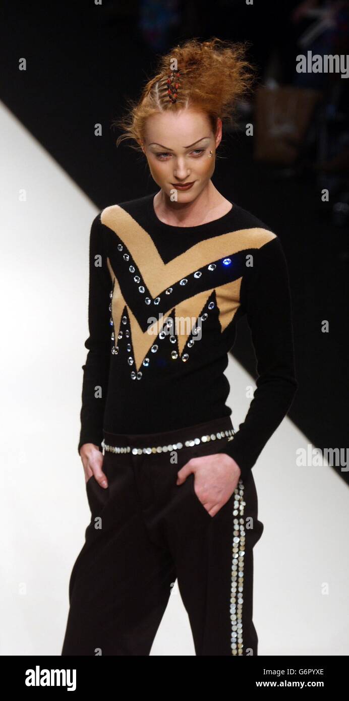 Model during clements ribeiro show hi-res stock photography and images ...