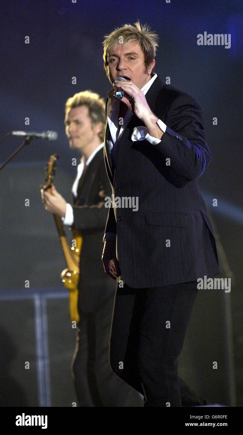 BRIT Awards 2004 - Earls Court, south west London Stock Photo - Alamy