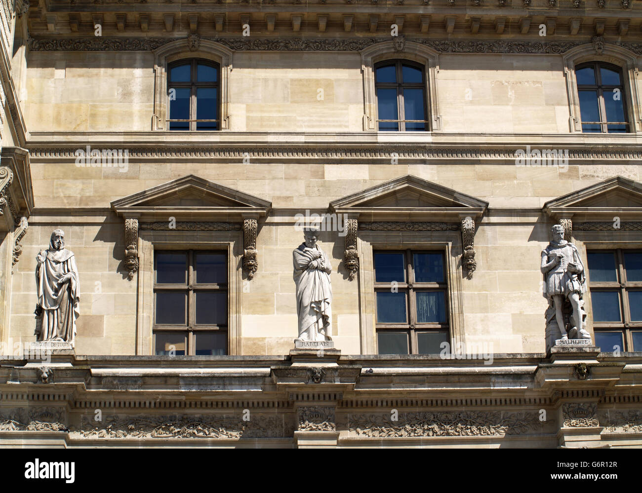 Louvre Museum & Art Gallery, Paris, France Stock Photo - Alamy
