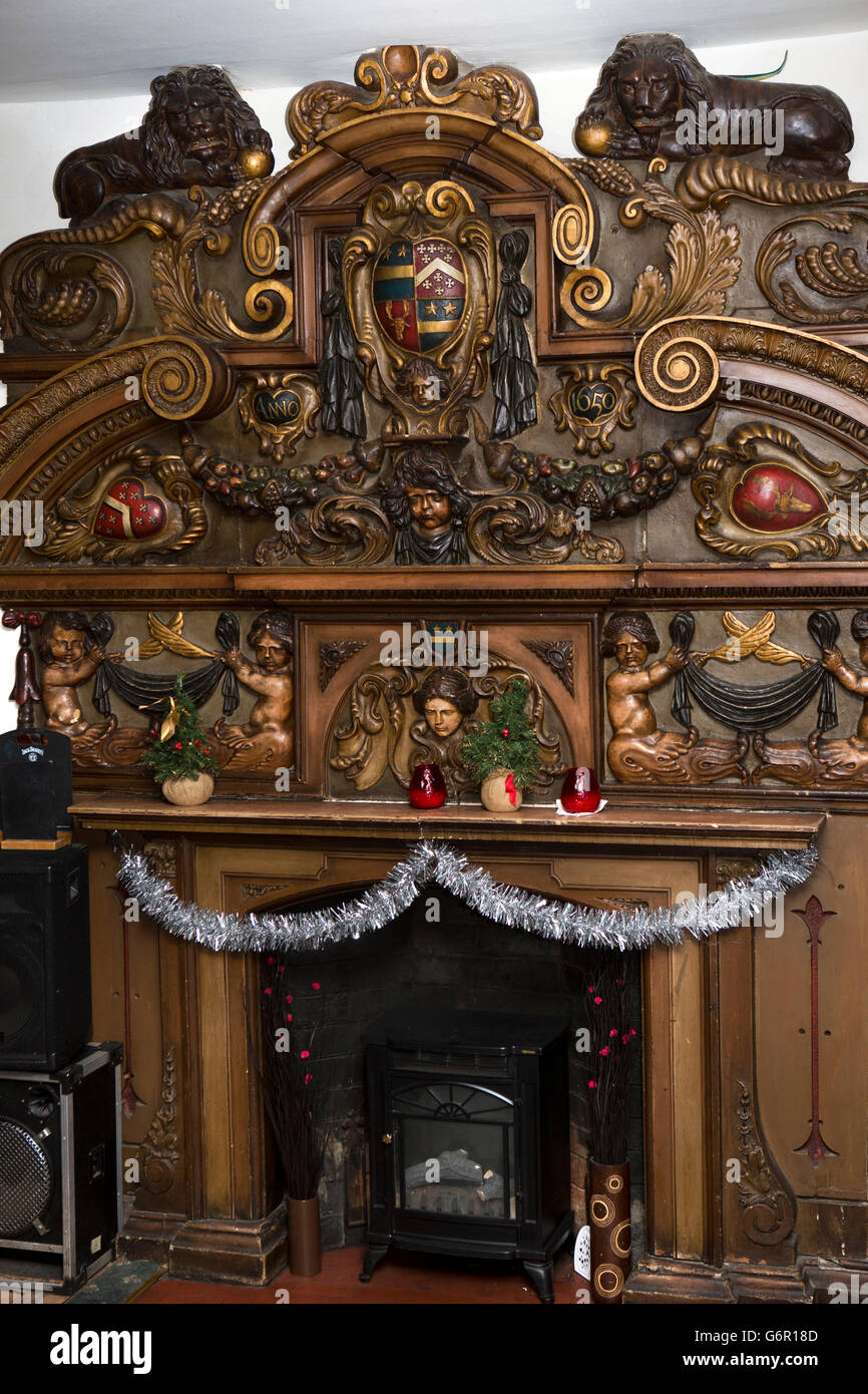 UK, Gloucestershire, Gloucester, Southgate Street, Old Bell Inn, 1650 ...