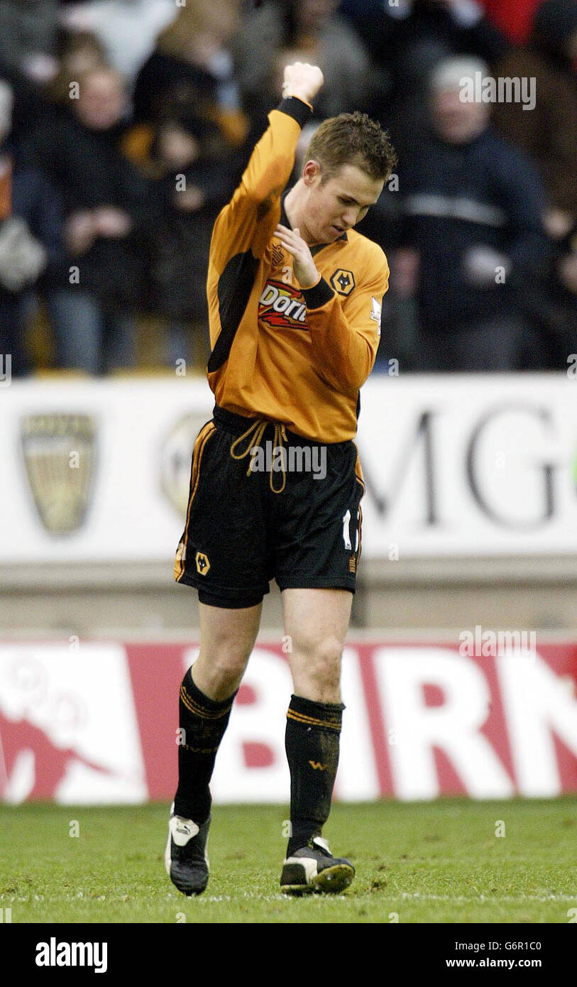 Wolverhampton Wanderers' Kenny Miller scoring the winning goal against ...