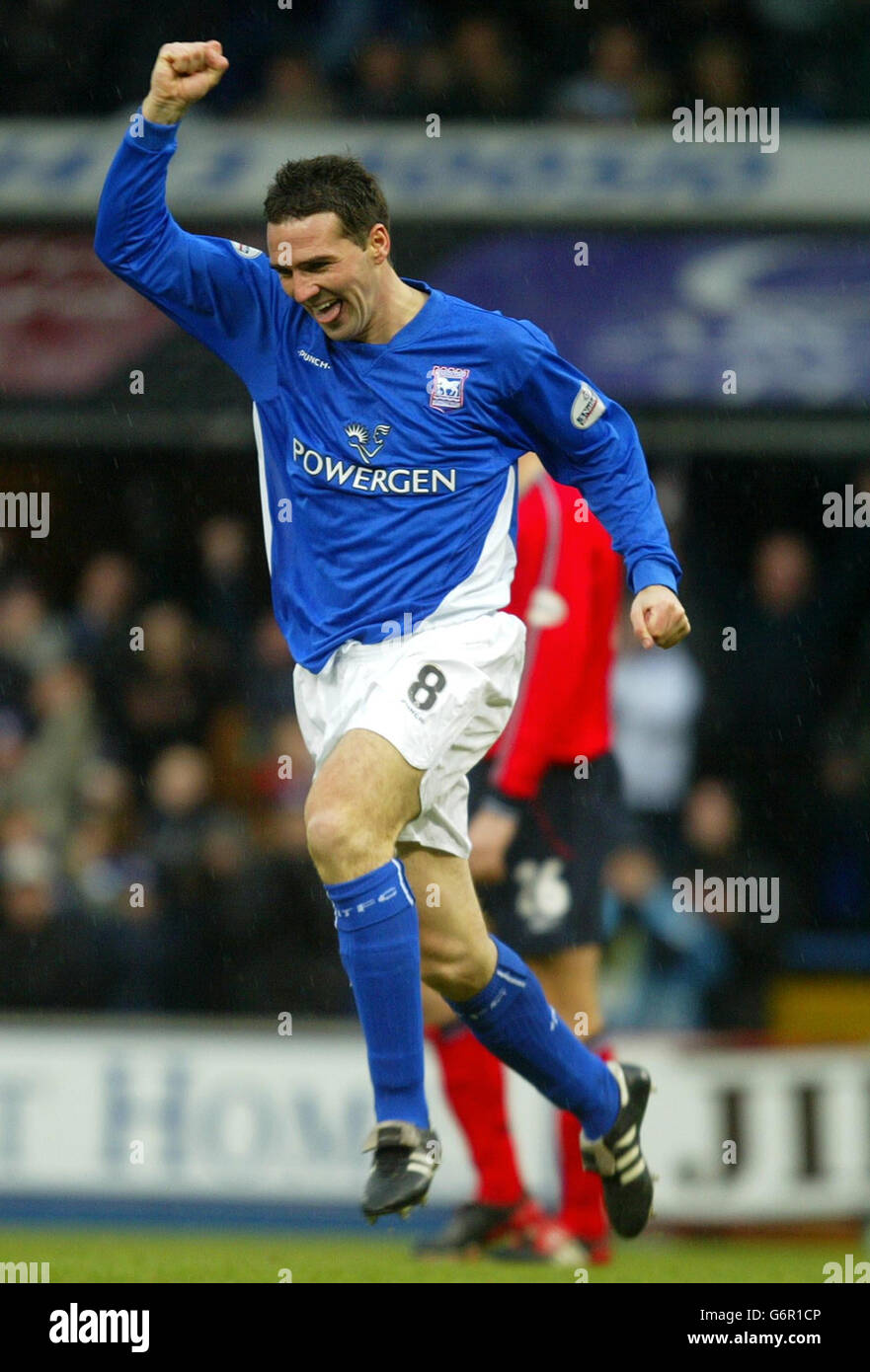 Tommy Miller celebrates against Crew Stock Photo - Alamy