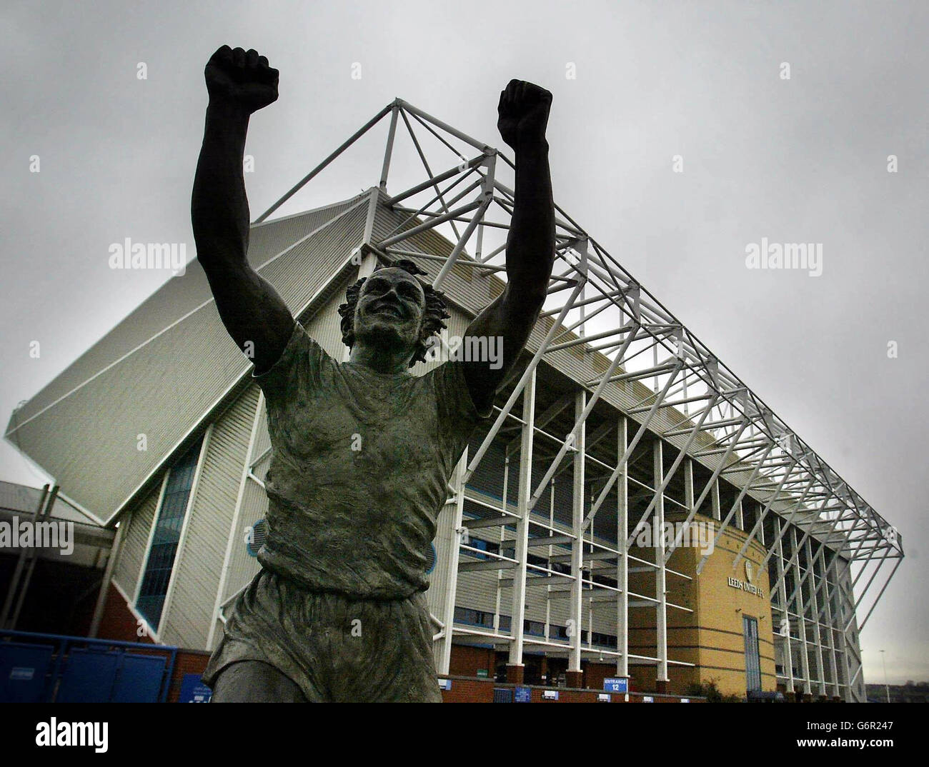 Dark skies over elland road football ground hi-res stock photography ...