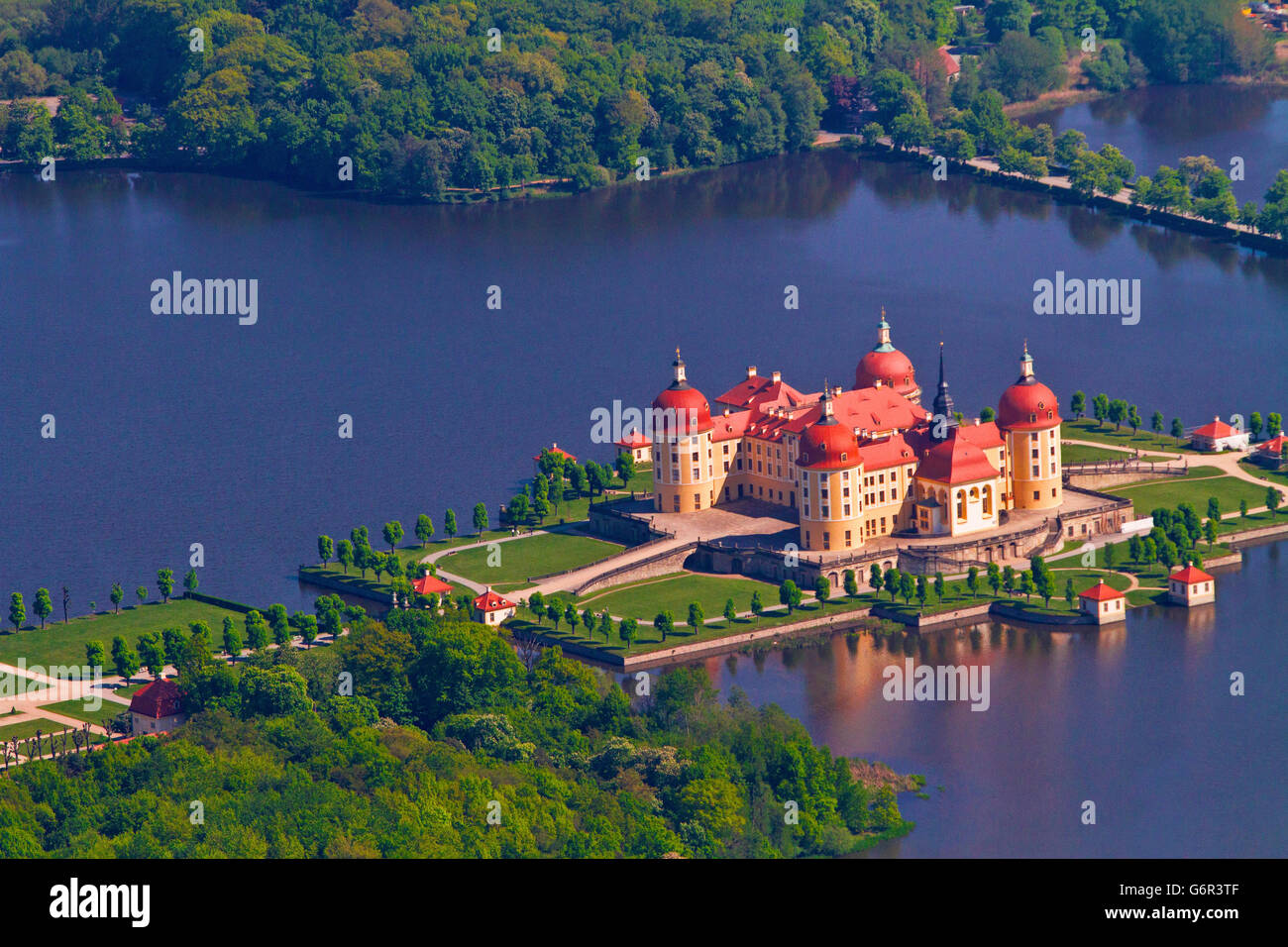 Castle Moritzburg, Promnitz valley, Dresden, Saxony, Germany ...