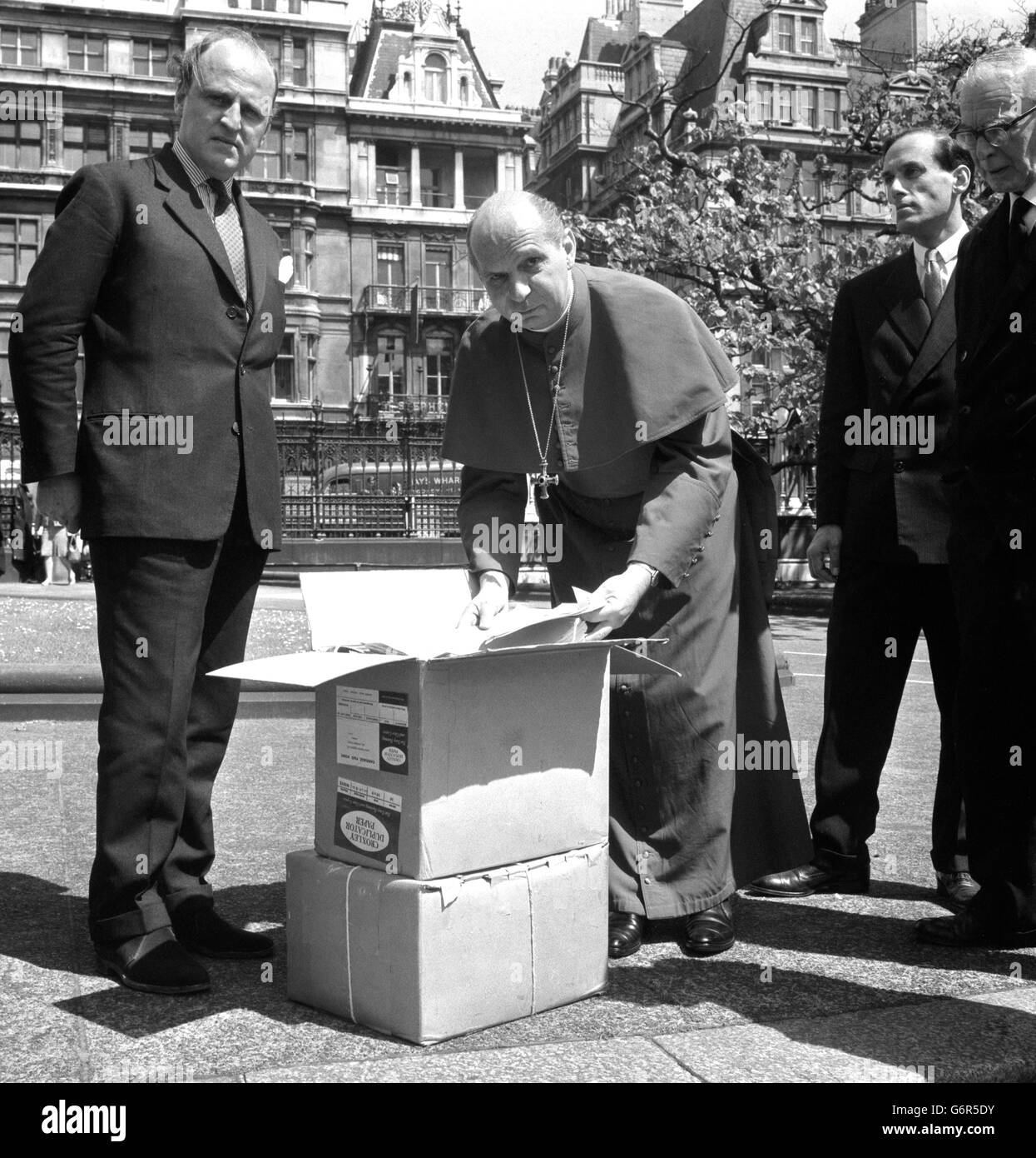 Not known Black and White Stock Photos & Images - Alamy