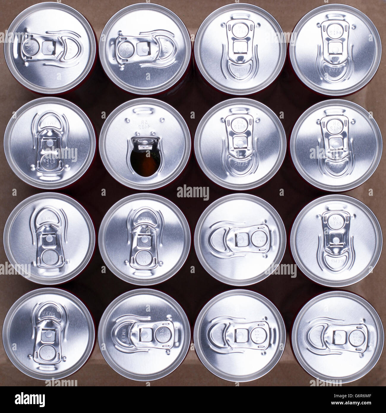 Beer cans close up hi-res stock photography and images - Alamy