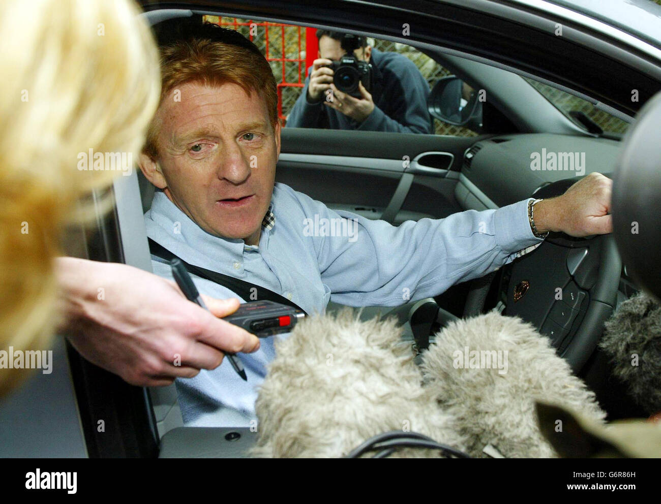 Football inside car media gordon strachan hi-res stock photography and ...