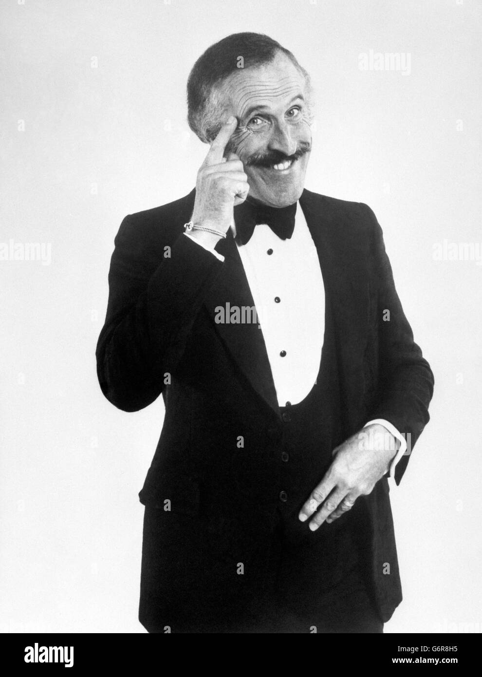Entertainment - Bruce Forsyth. Stock shot of presenter Bruce Forsyth ...