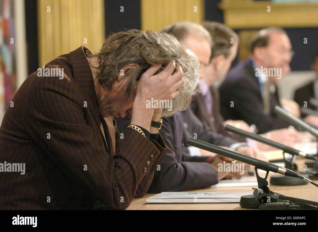 Bob geldof breaking barriers hi-res stock photography and images - Alamy