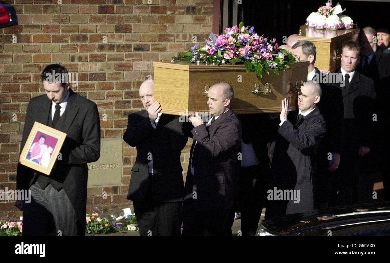 A picture of road accident victims Anne Martin and her daughter Ashley ...