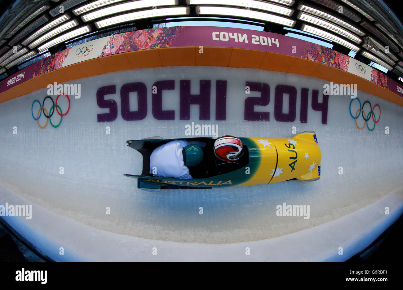 10045 bob bobsleigh sleigh hi-res stock photography and images - Alamy