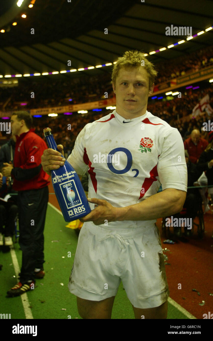 Josh Lewsey with Man of the Match award after the 35-13 victory over ...