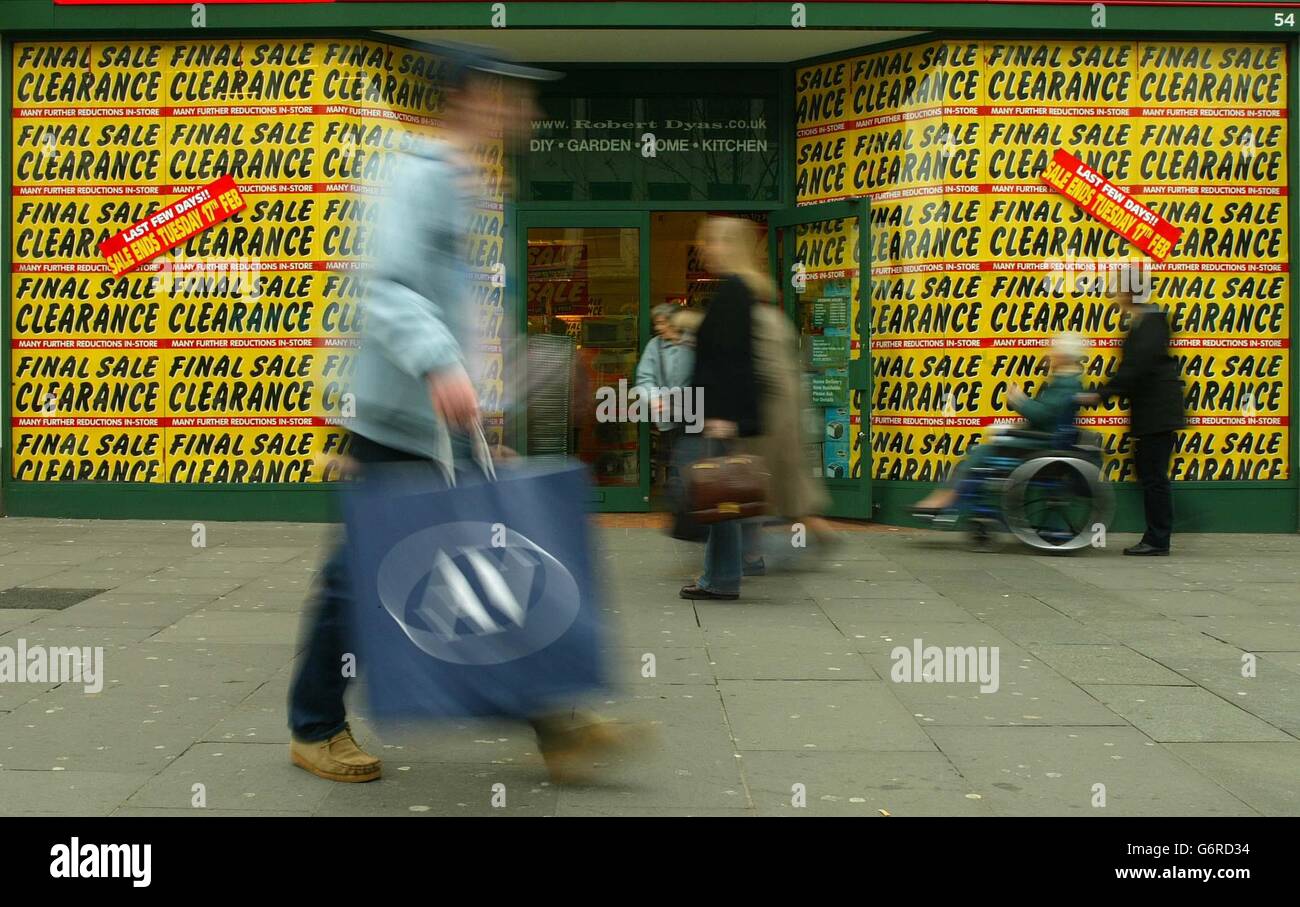 A general view of people shopping on the high street Stock Photo - Alamy