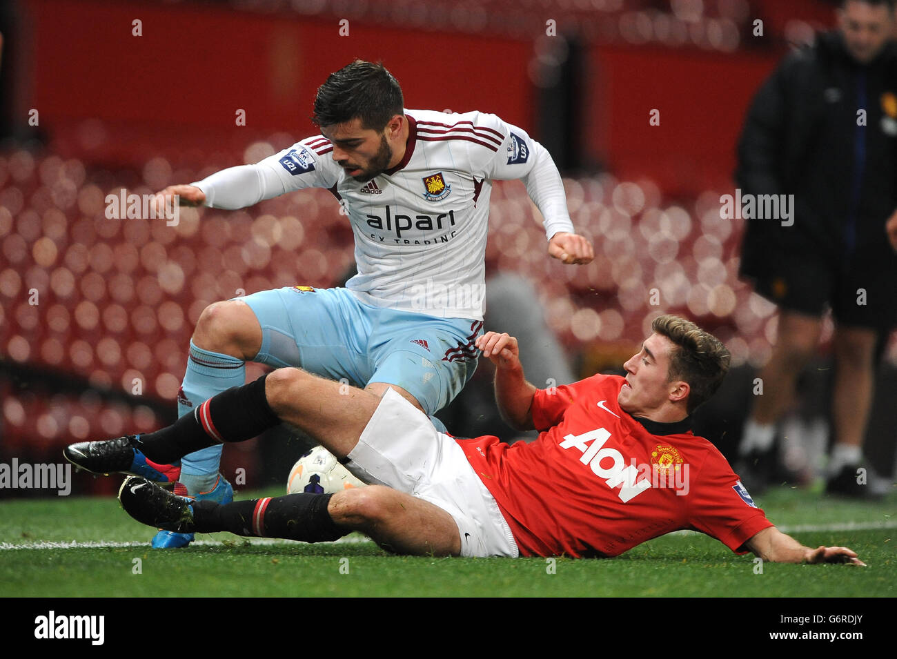 Manchester united west ham league cup hi-res stock photography and ...