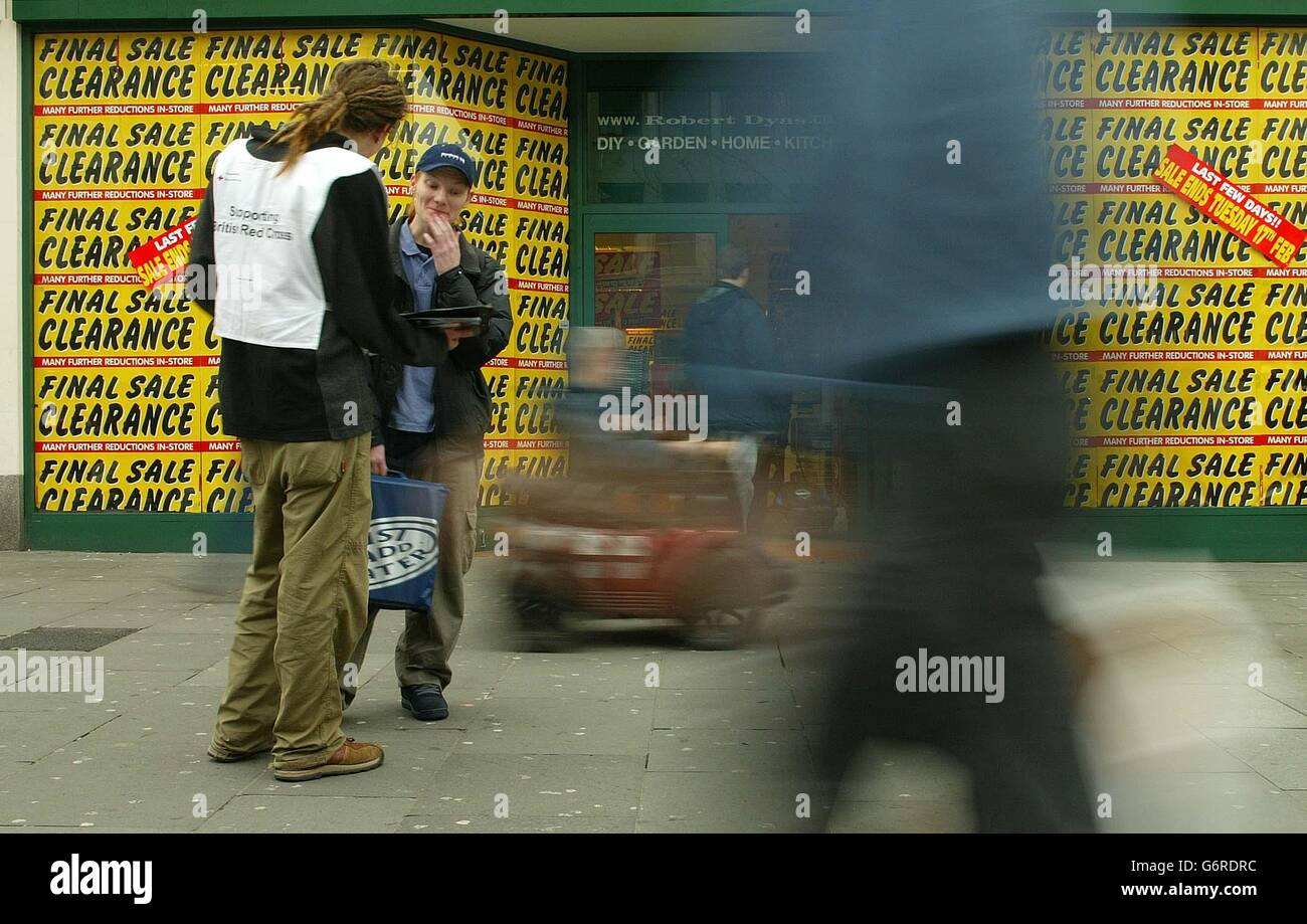 A Red Cross Charity worker Stock Photo - Alamy