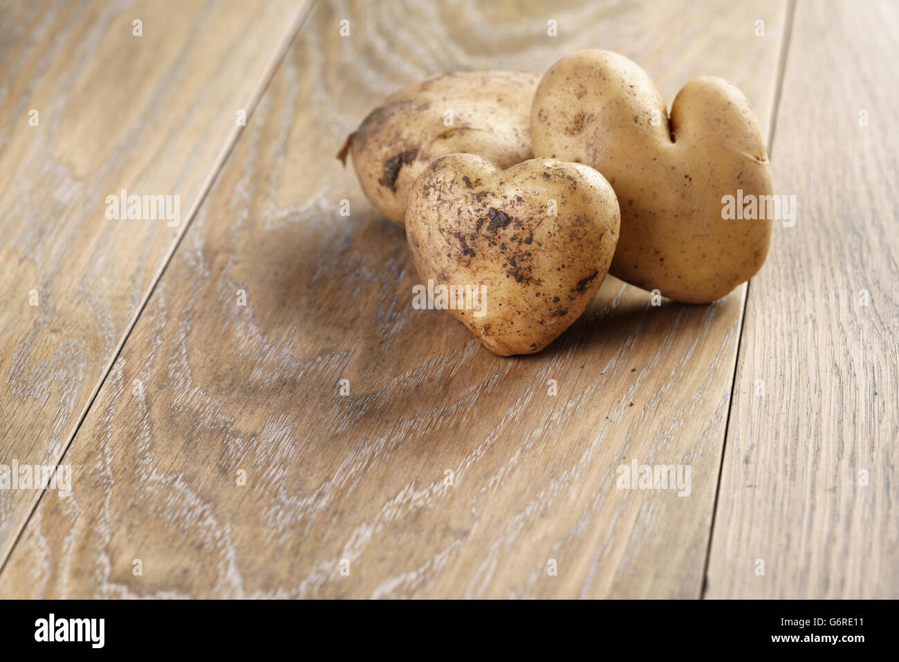 Potato shaped like heart hi-res stock photography and images - Alamy