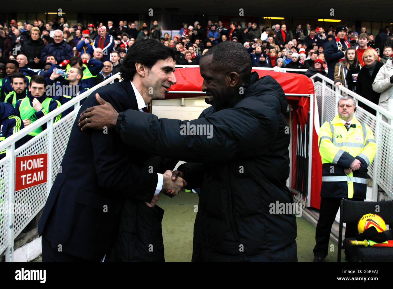 Middlesbrough fc manager and charltons chris powell hi-res stock ...