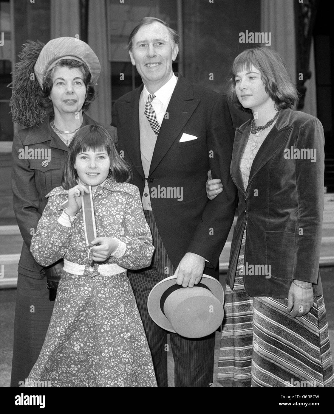Leaving buckingham palace with his wife moyra and daughters erin hi-res ...