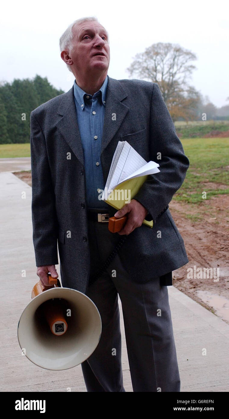 Martin pipe at his stables hi-res stock photography and images - Alamy
