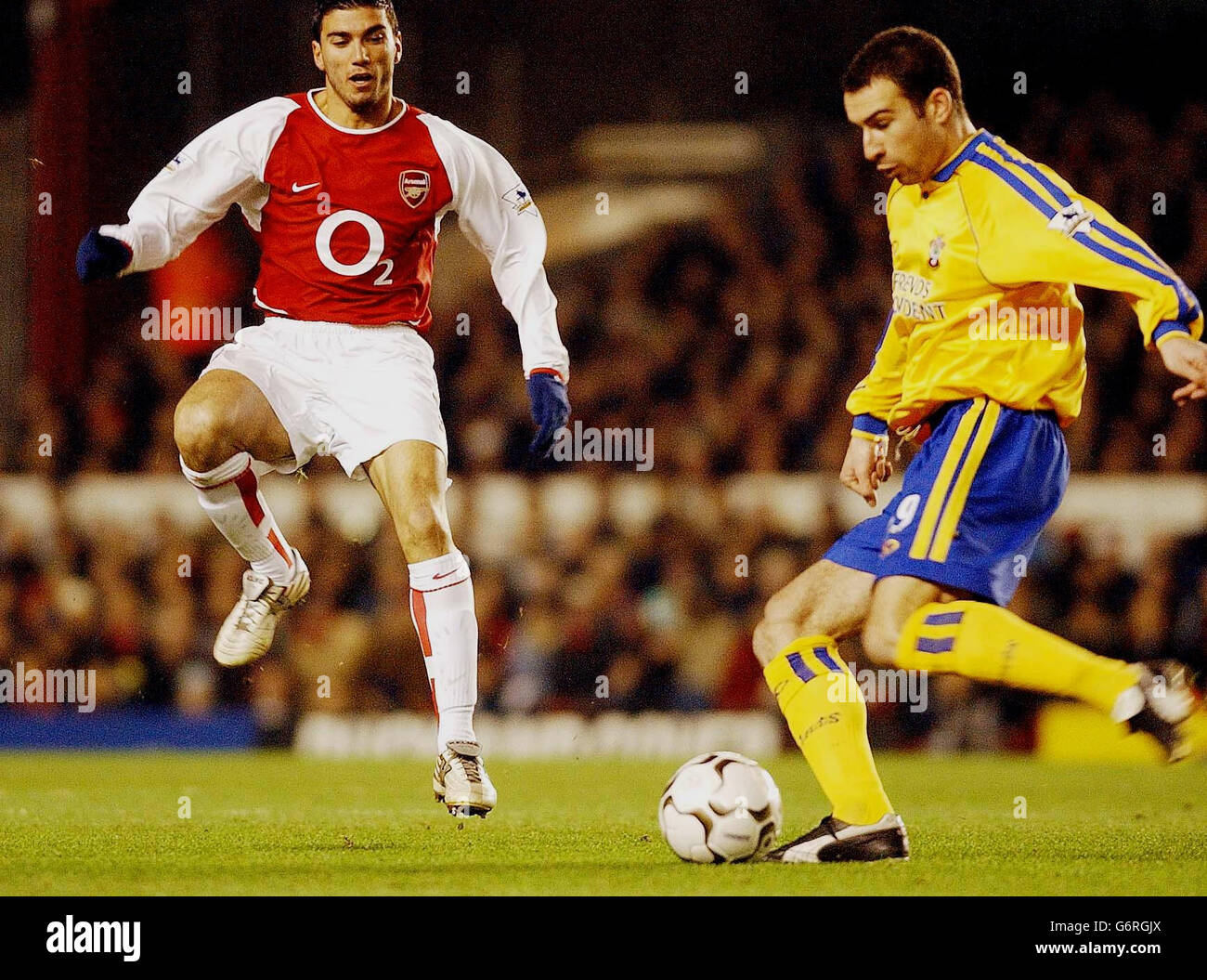 Arsenal's Jose Antonio Reyes (left) and Southampton's Danny ...