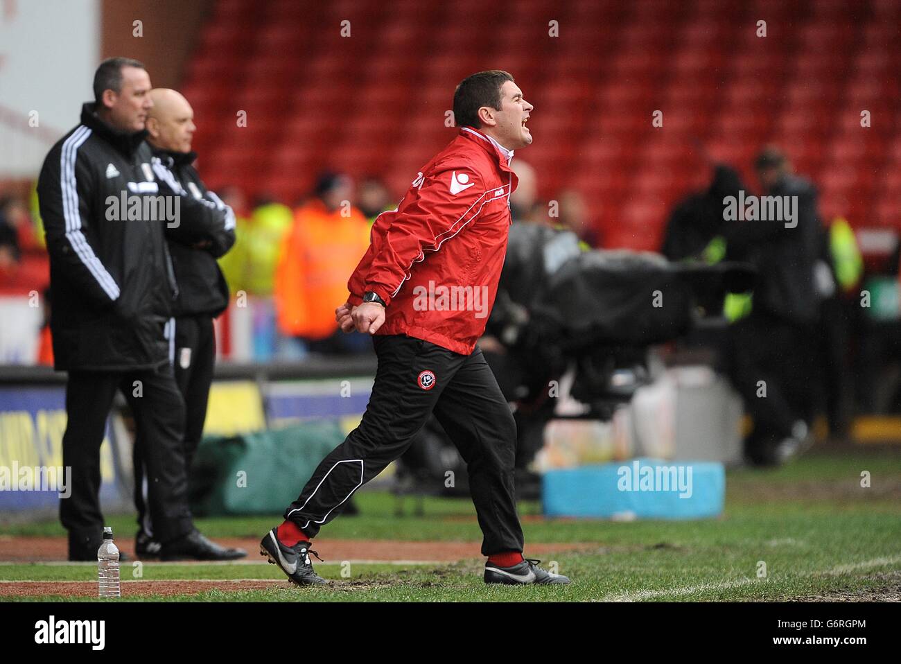 Sheffield united manager nigel clough hi-res stock photography and ...