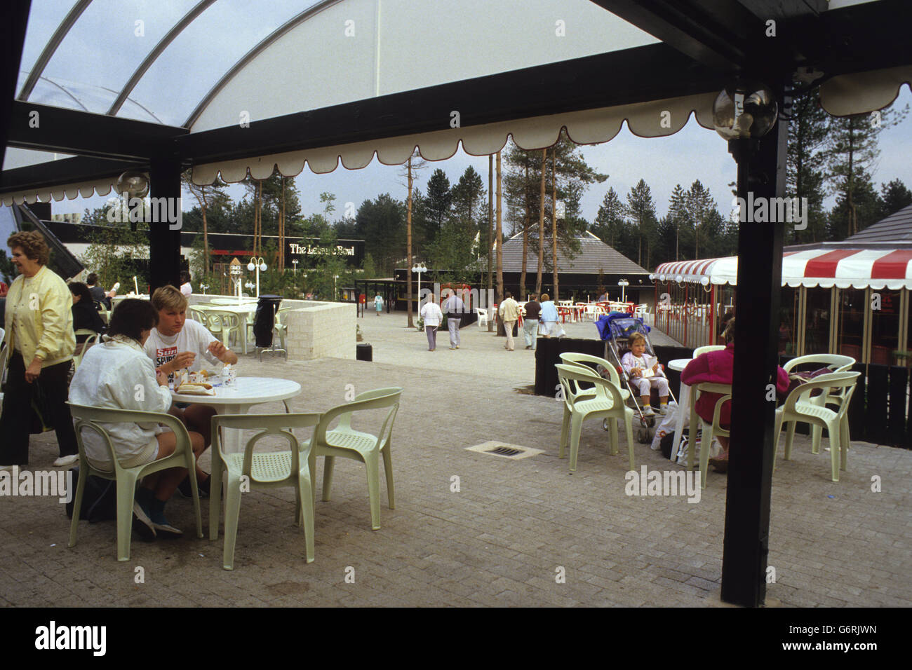 Center parcs sherwood forest hi-res stock photography and images - Alamy